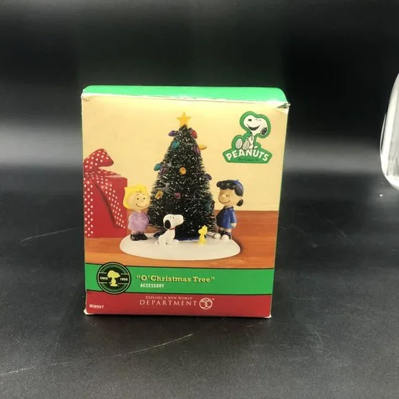 Dept 56 Peanuts Christmas Village Peanuts Village The Perfect Tree